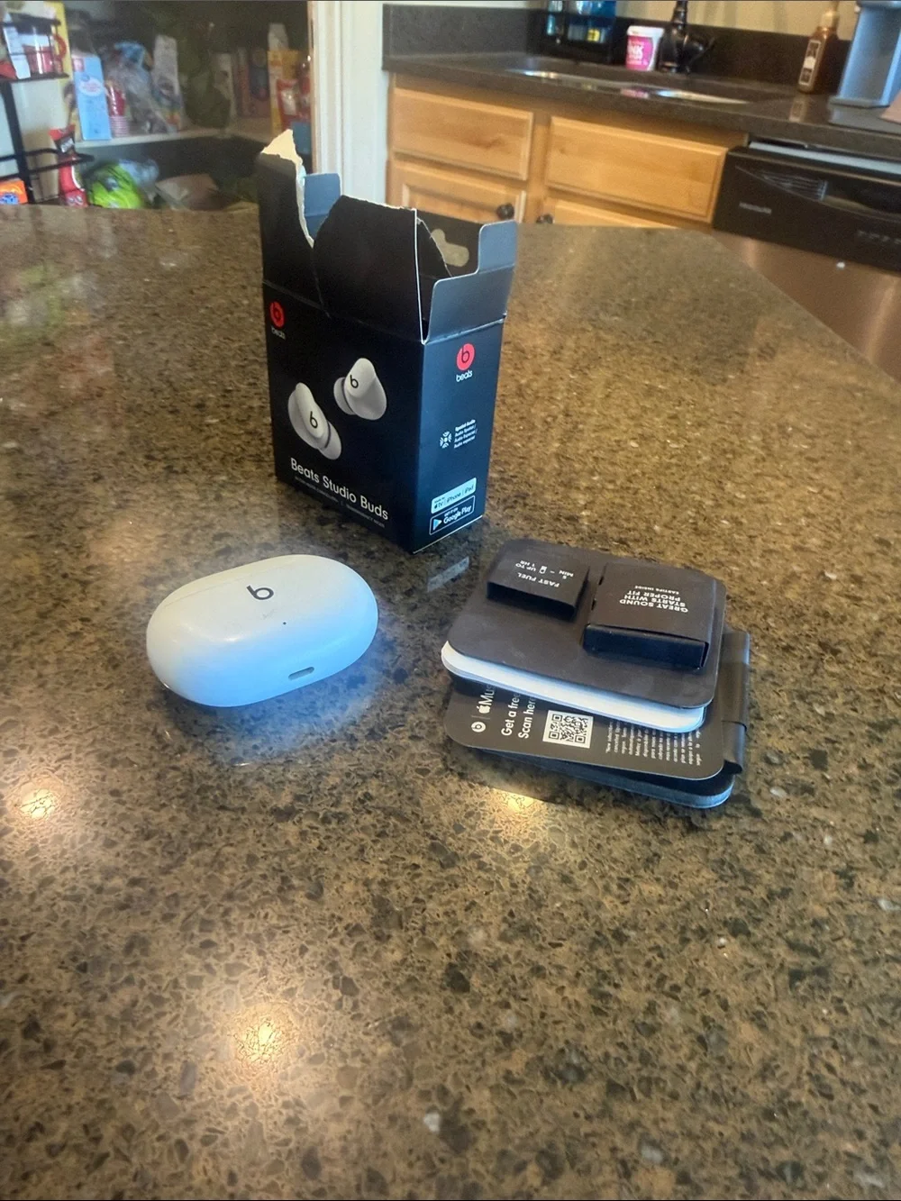 Beats by Dre | Headphones | Beats Studio Buds Charging Case With ...